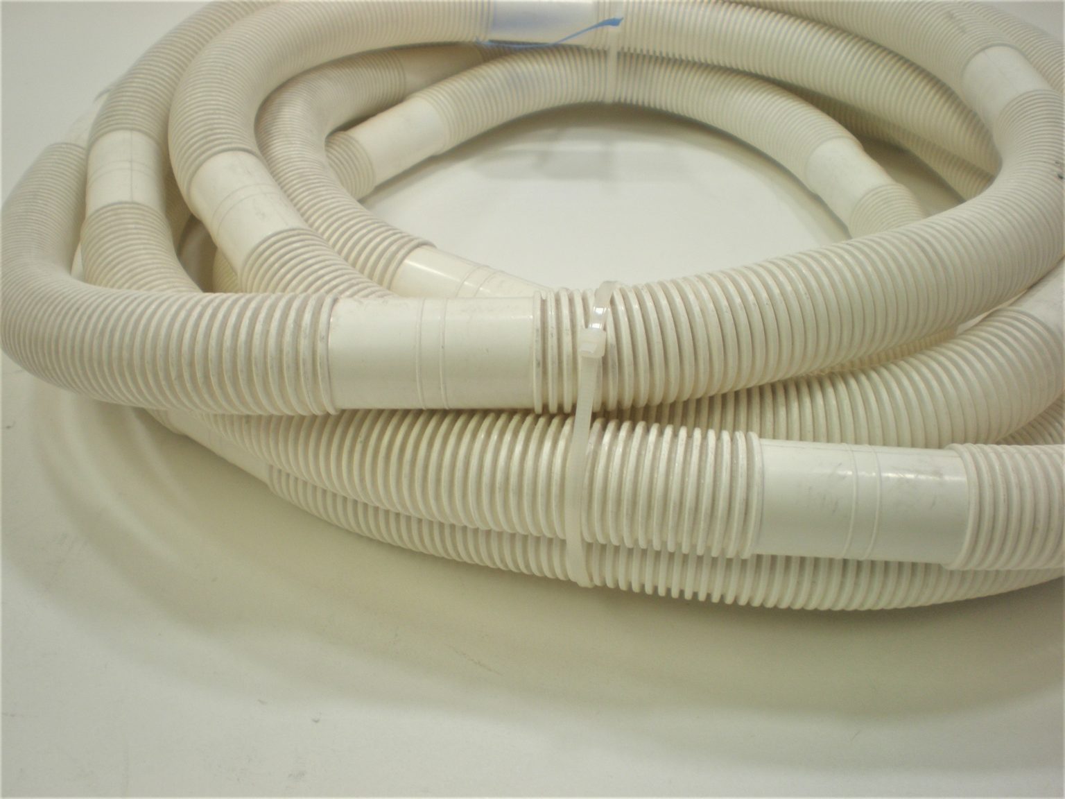Corrugated Marine Conduit Flex Tubing (White) *1.10" x 25'5" *NEW ...
