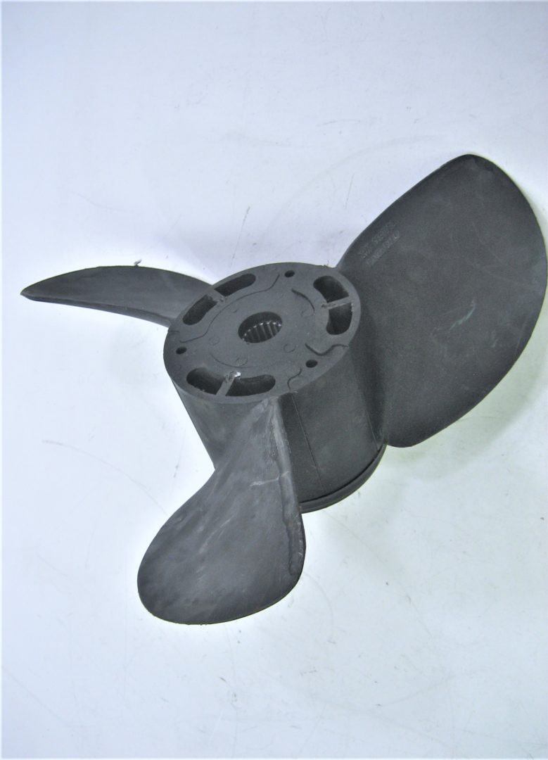 Volvo Penta 3861593 X4R RH Boat Propeller Prop *COMPOSITE*FOR XDP-B ...