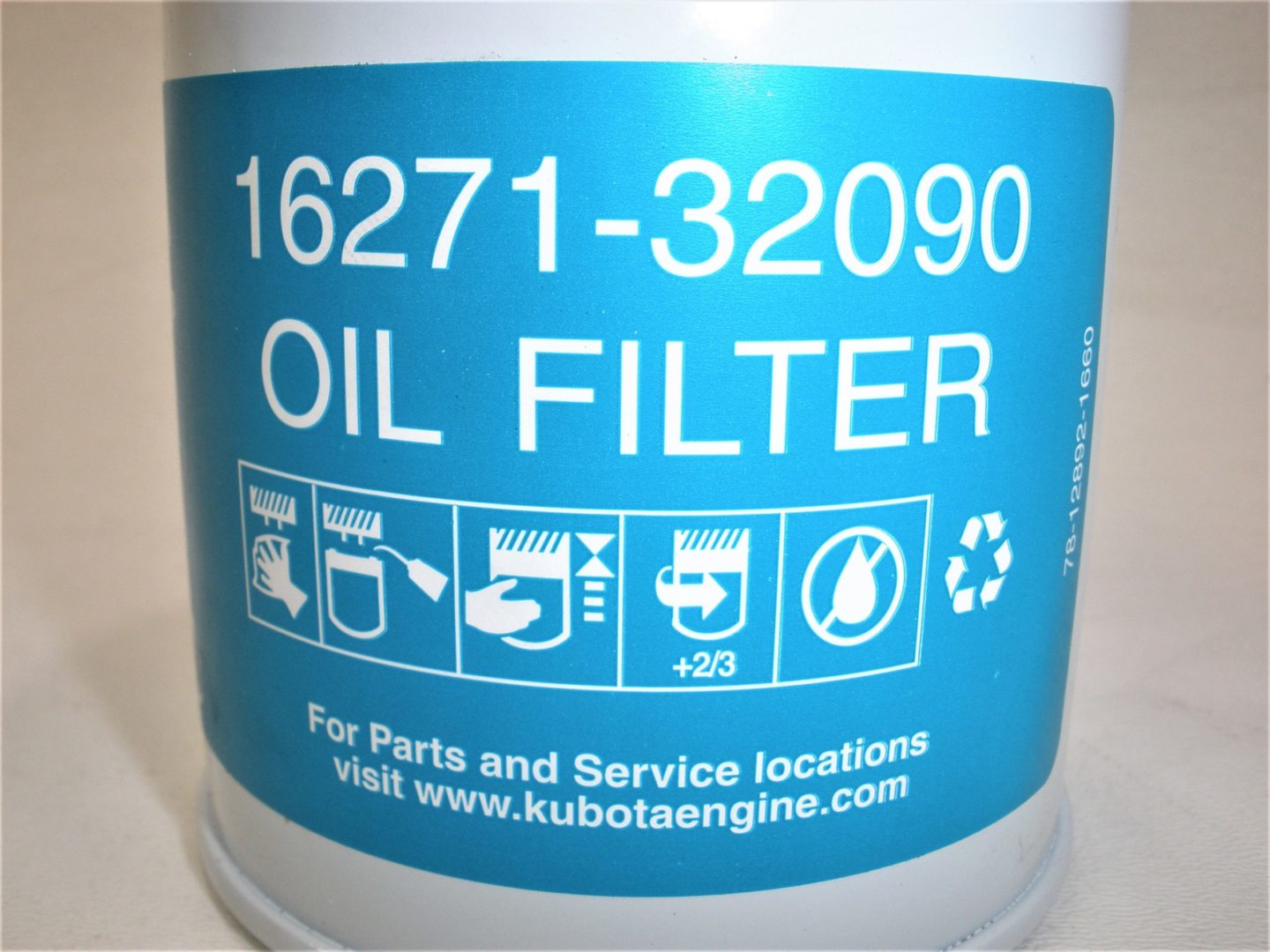 Kubota 16271-32090 Diesel Engine Motor Replacement Spin-On Oil Filter ...