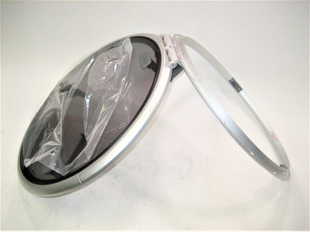 Lewmar 39922030 Size 22 Round Low Profile Hatch W Self Supporting Lid ...
