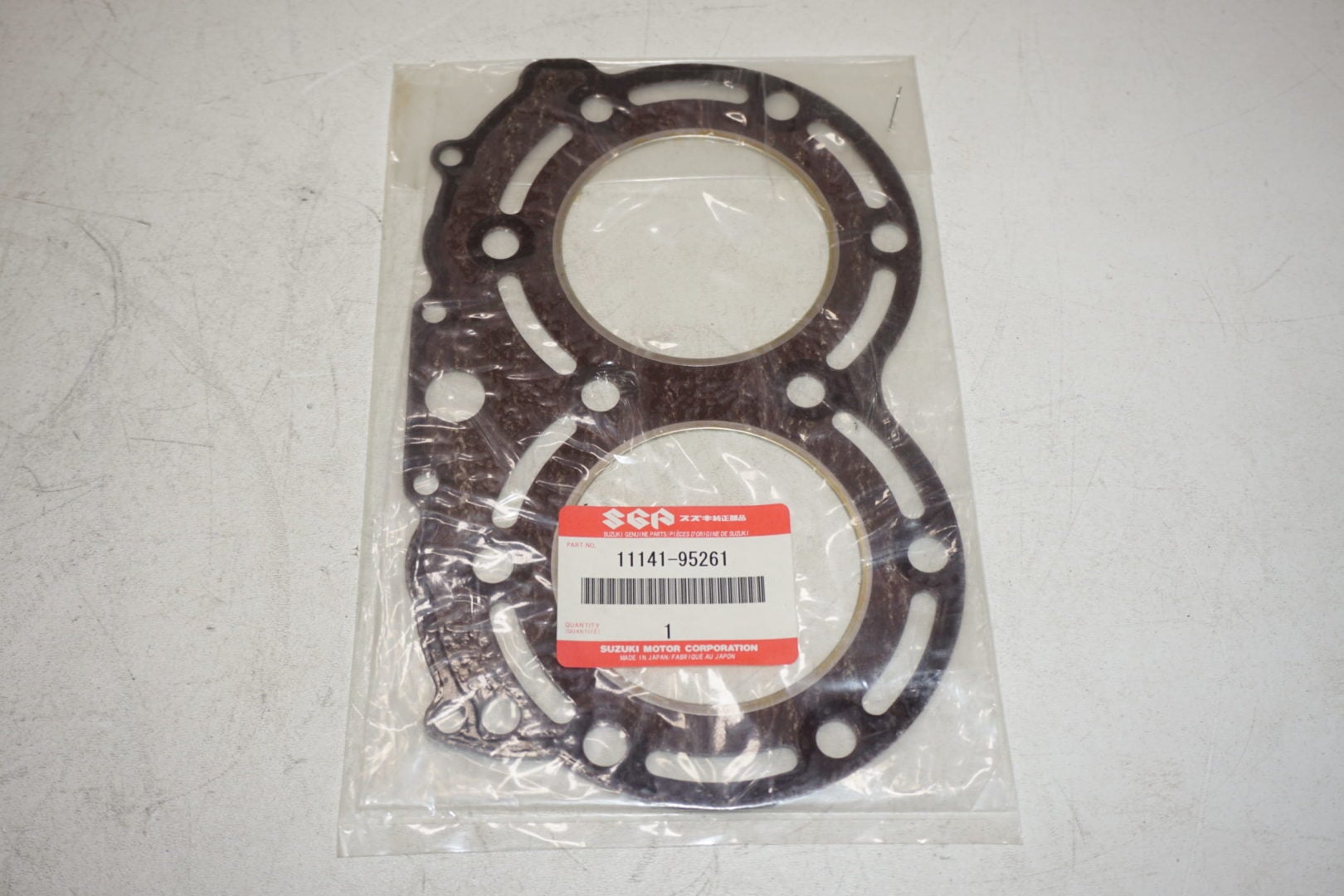 Suzuki 11141-95261 1980-1983 50/65 HP Outboard Motor Cylinder Head ...