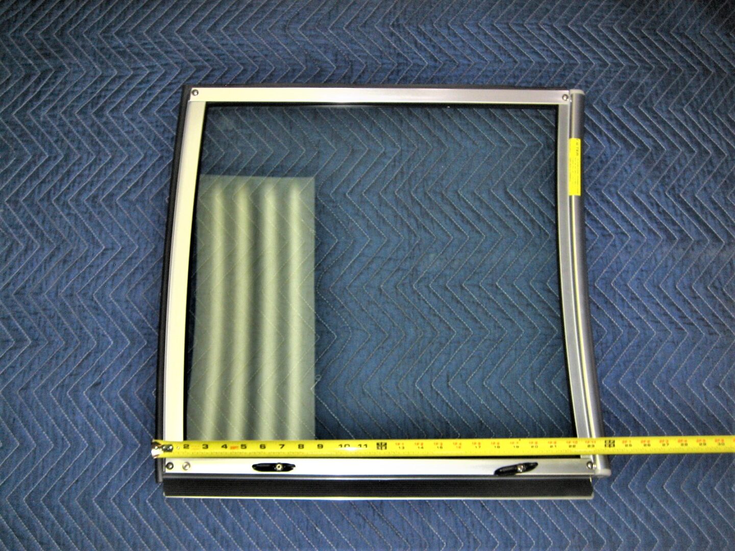 Taylor Made Marine Boat Aluminum Trim Tempered Curved Windshield FREE ...