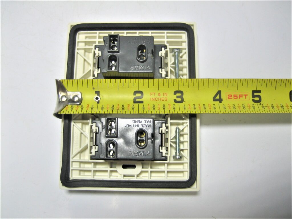 Vimar Idea IP55 16245 Waterproof Ivory 3 Module Shell + 2 Socket ...