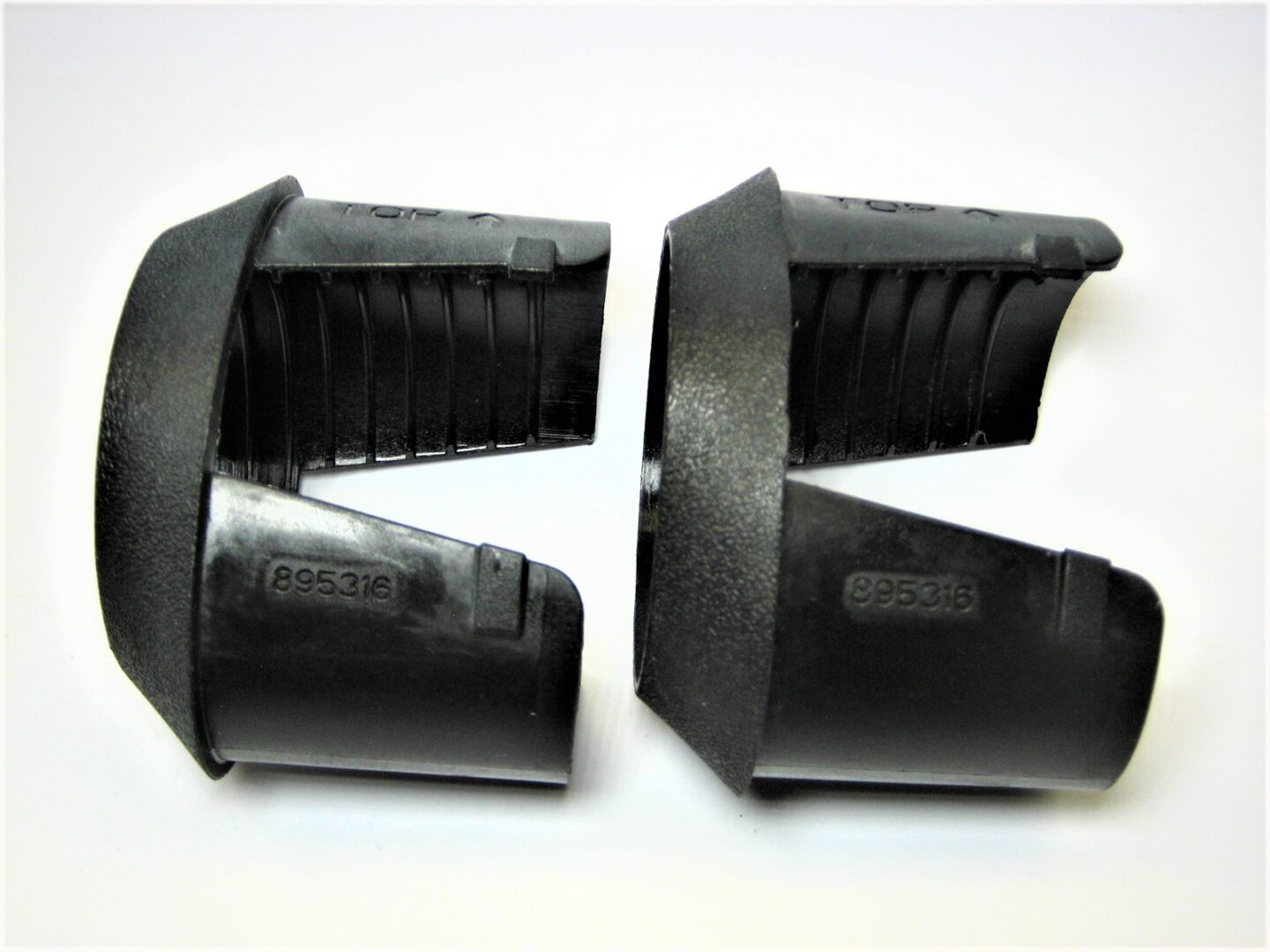 Mercury 895316 *QTY 2* Verado Outboard NEW OEM Rear Cowling Adapters ...