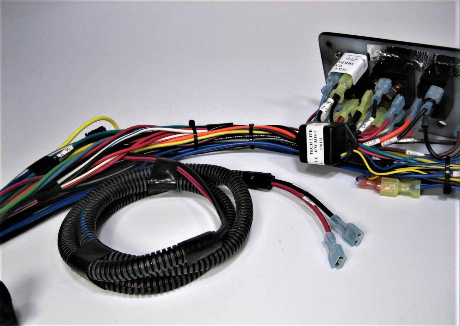 Sea Ray 2113478 Sundancer 260DA 14 STB SW GAS Starboard Switch Panel w ...
