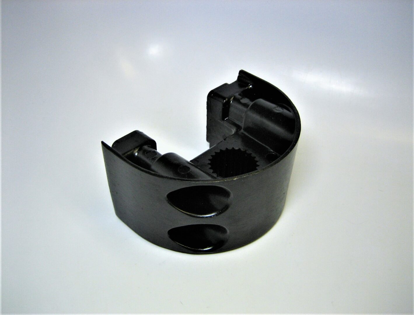 OMC 321507 *OEM*~NEW~ Evinrude Johnson Steering Swivel Mounting Bracket ...