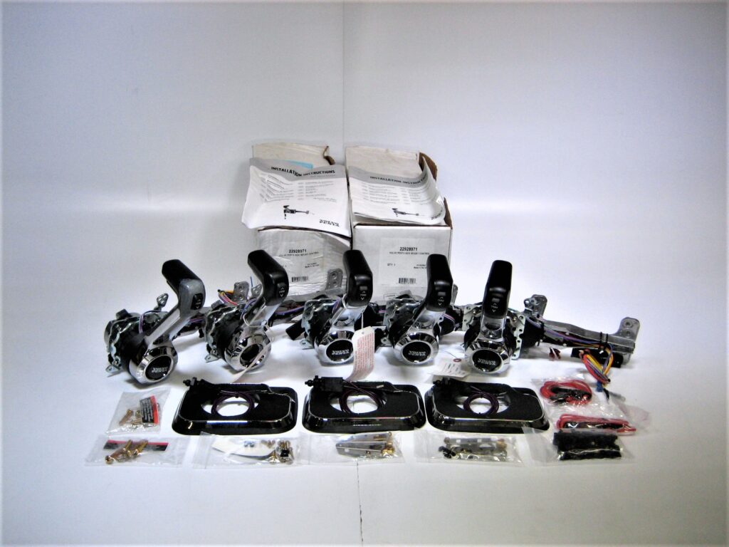 Volvo Penta 22928971 *QTY 5* Side Mount Control Kits ~FOR PARTS ...