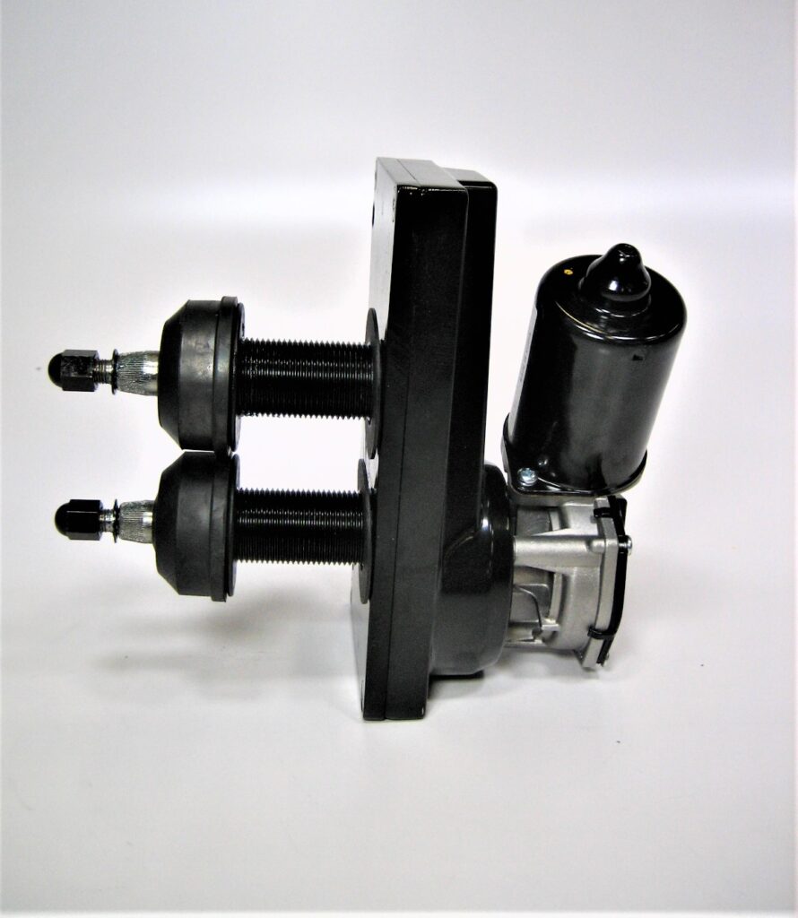 AM Equipment 218445 ~NEW~ Marine 12V / 2-Driver Pantograph Sweep Wiper ...
