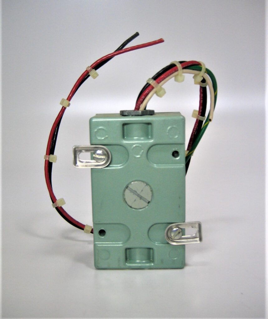 Innovative MP-1S Marine 120/240V Transient Voltage Surge Protector ...
