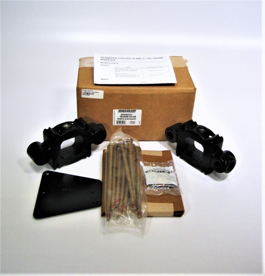Mercury 865995A01 *OEM* ~NEW~ MerCruiser V6 V8 1.7" Exhaust Riser ...
