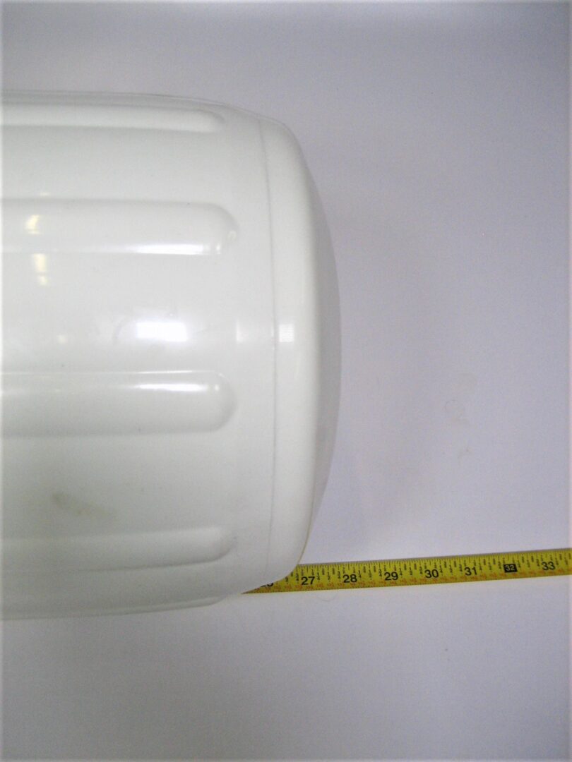 Polyform HTM-3 Series ~NEW~ 10.5" x 27" White Marine Fender for 30'-40 ...