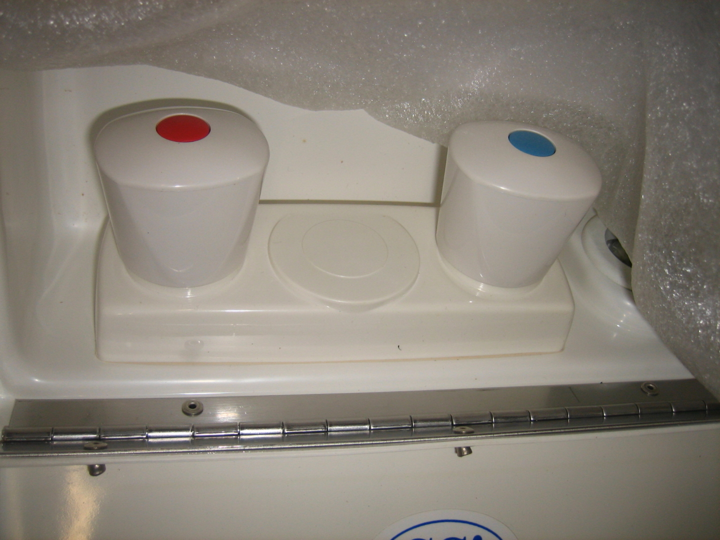 SSI Plastics Stowaway Shower *NEW* White - Hot & Cold Faucet Marine RV ...