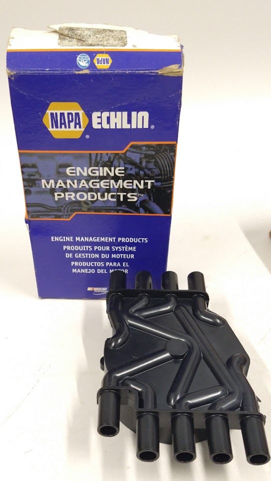 Napa Echlin, V8 Distributor Ignition Cap - Max Marine Outlet