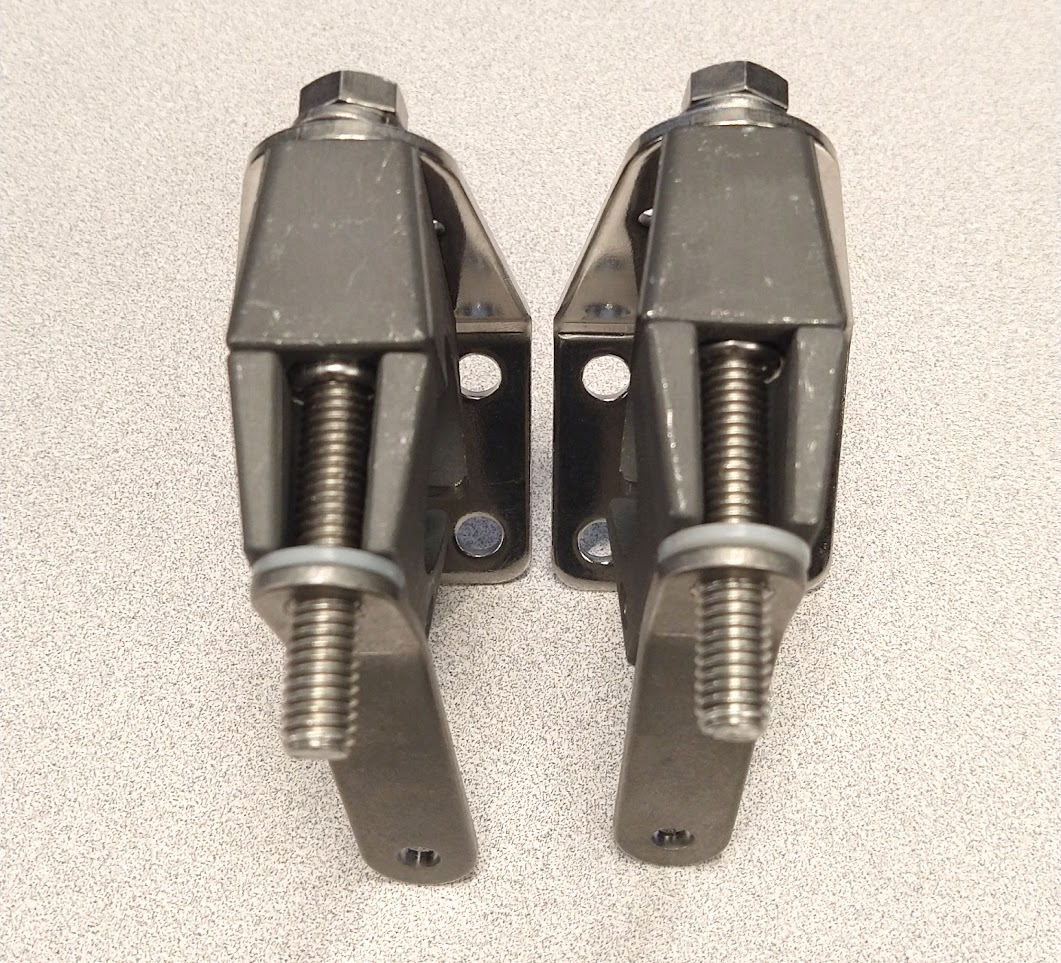 MAGMA Products, T10-380 Round Rail Mount Set, 7/8" or 1" Rails - Max ...