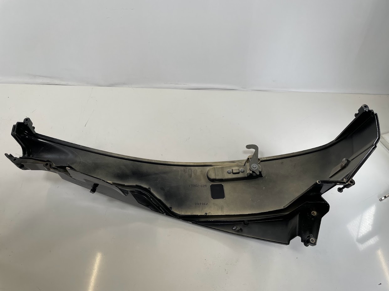 Suzuki 61810-98L Side Cover STBD DF50 OEM - Max Marine Outlet