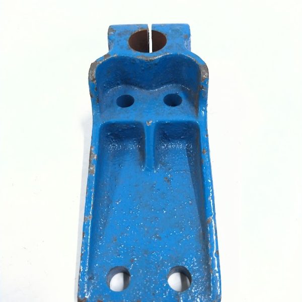 Crusader 98077, Transmission Mounting Bracket - Max Marine Outlet