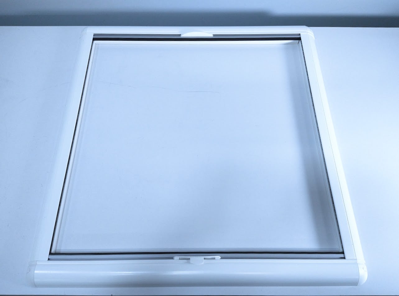 Dometic SFSS-1049-R42-W, Ocean Air Blind / Screen System - 29 3/8" x 30 ...