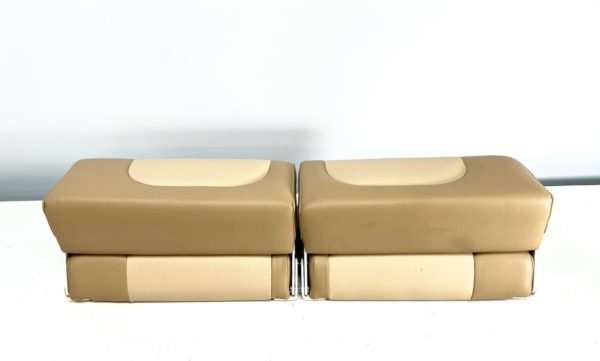 Scout 215 XSF Helm Seat Bottom, (Minor Damage) - Max Marine Outlet