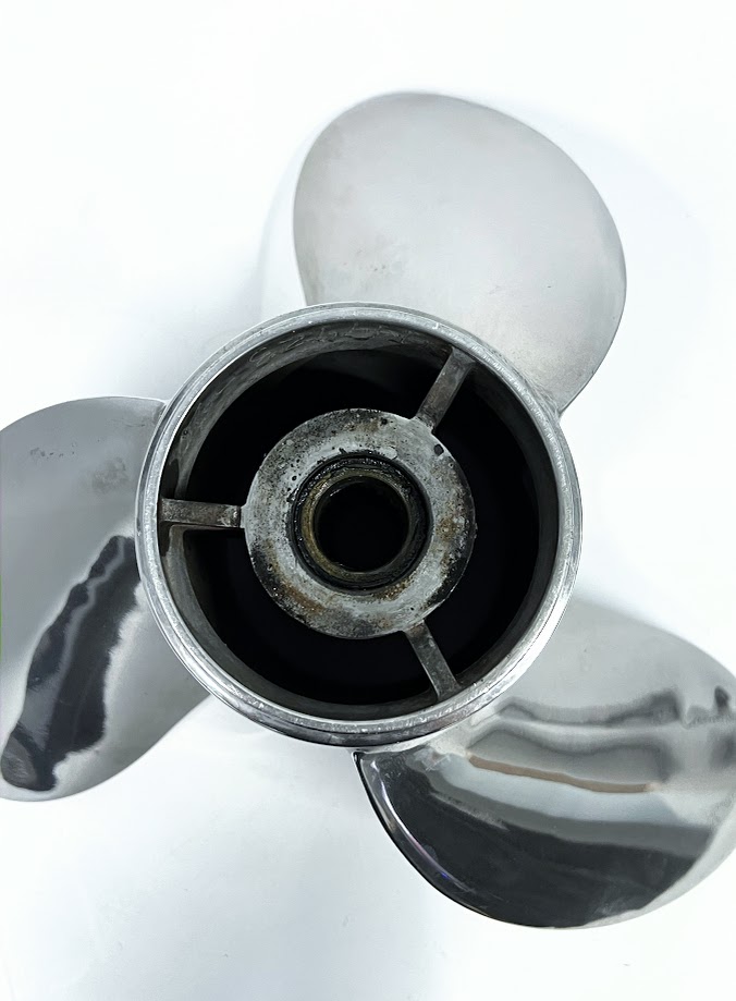 Yamaha 6CF-45972-20-00, Salt Water Series II Propeller, 3 x 15 x 21, LH ...