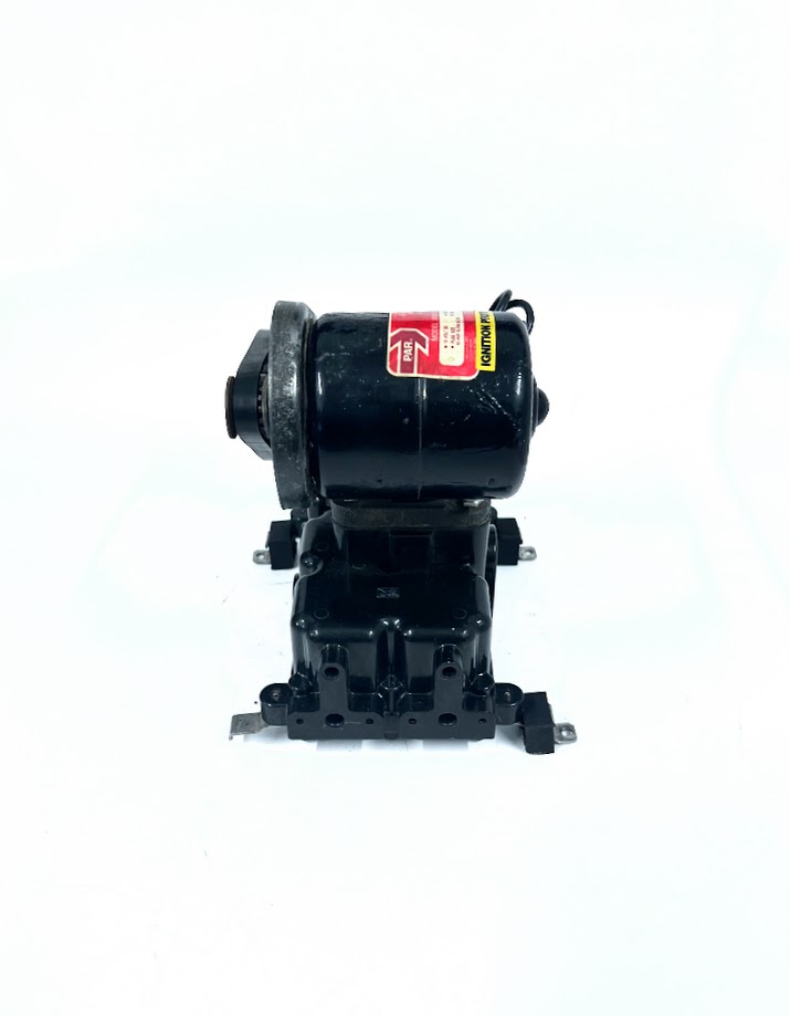 PAR 36600-0000, Electric Bilge Pump, 12V, 8.0 GPM, (Missing Rubber Foot ...