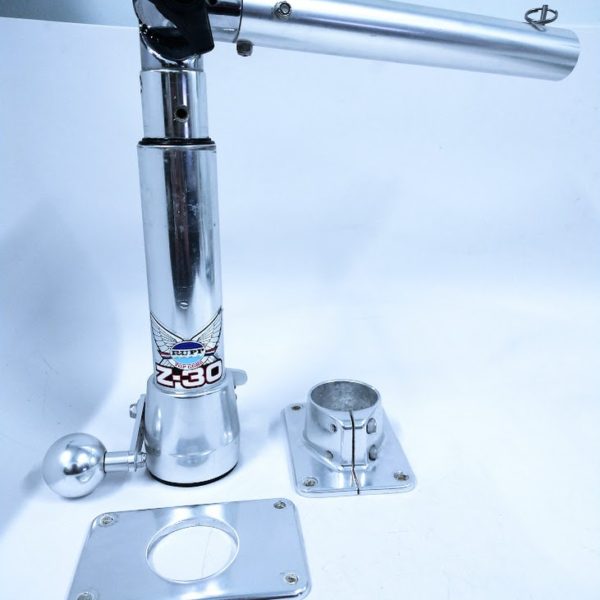 Rupp Marine Z-30 , Top Gun Bolt-In Outrigger Holder & Mounting Bracket ...