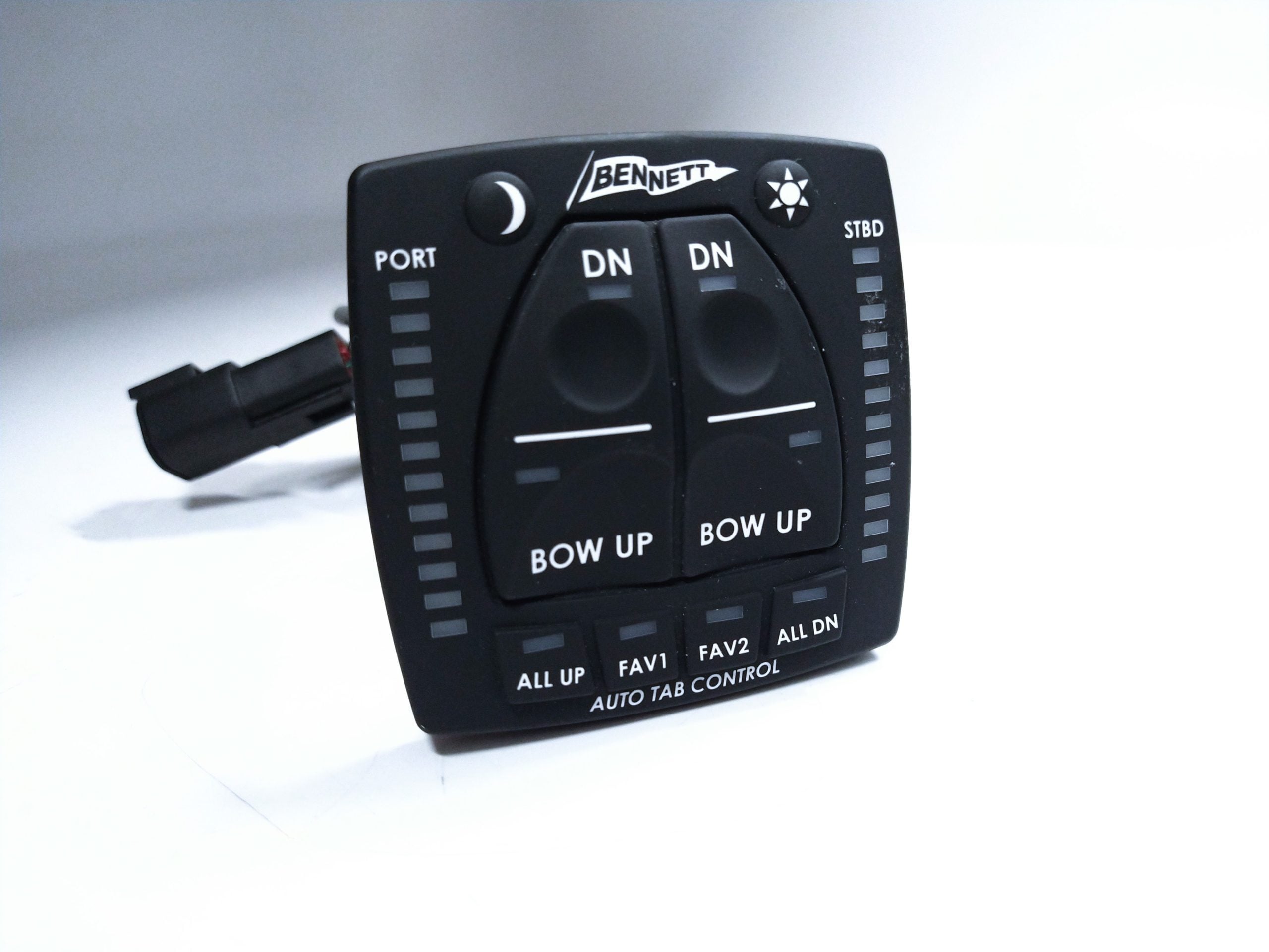 Bennett Marine 5001116 , Auto Tab Pro Gen 4 Control Panel 12V - Max ...