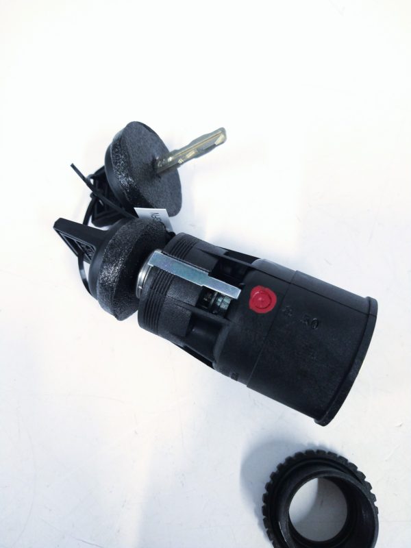 -NEW- Volvo Penta 888001 , Marine Diesel Starter Switch , OEM - Max ...