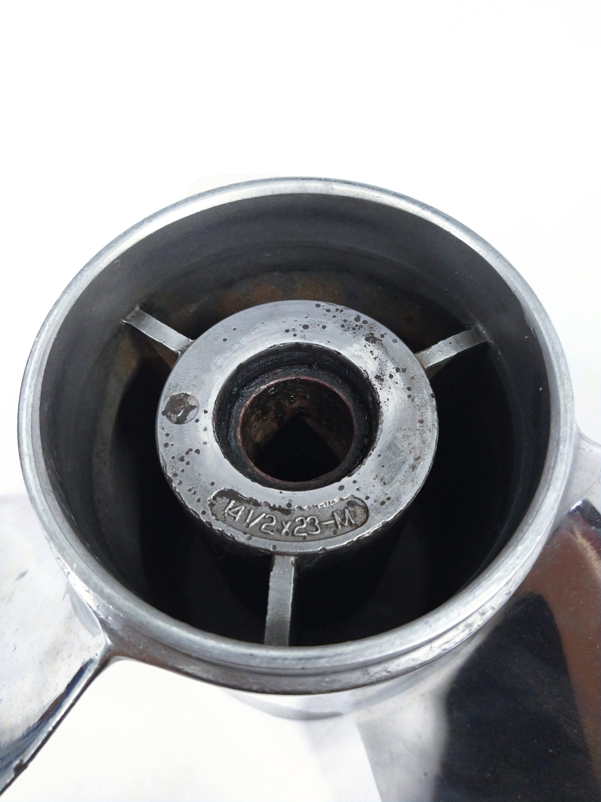 Yamaha 3 x 14 1/2 x 23-M , Stainless Steel Propeller - RH ( Some Dents ...