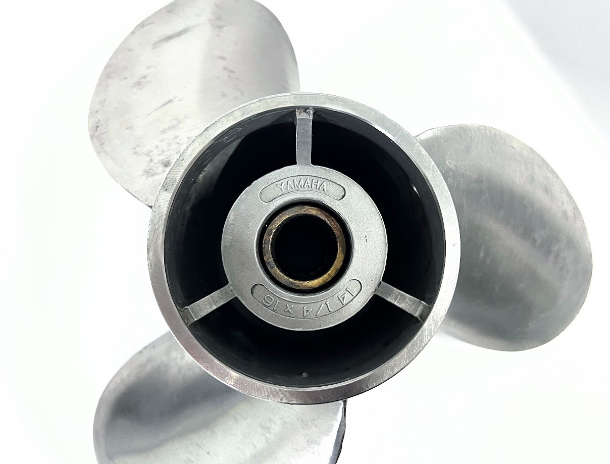 Yamaha 3 x 14 1/4 x 16 RH, Stainless Steel Propeller, OEM - Max Marine ...