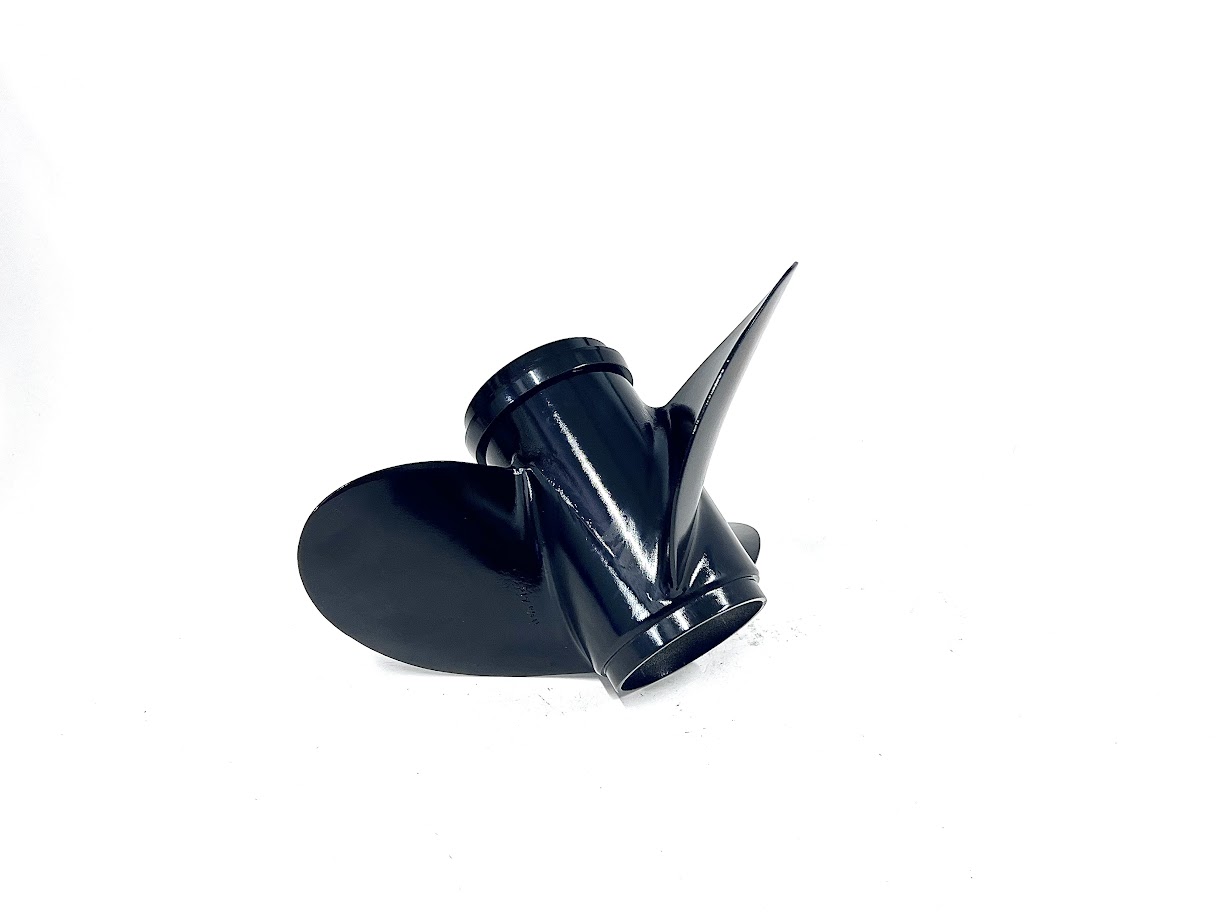 -NEW- Suzuki 3 x 11 1/8 x 16 RH, Black Aluminum Propeller, 58100-88L72 ...