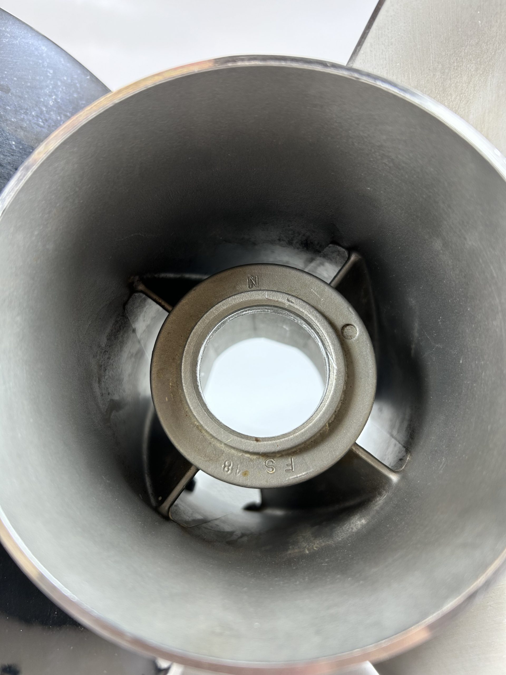 -NEW- Mercury 4 x 15.25 x 30, Bravo 1 FS Pro Finish Propeller 48 ...