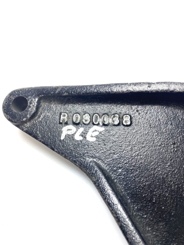 Crusader R080088 , Water Pump Bracket - Max Marine Outlet