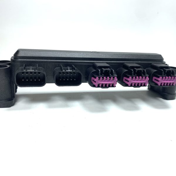 Quicksilver 98-8M0165557, 5 Way Junction Box With Caps - Max Marine Outlet