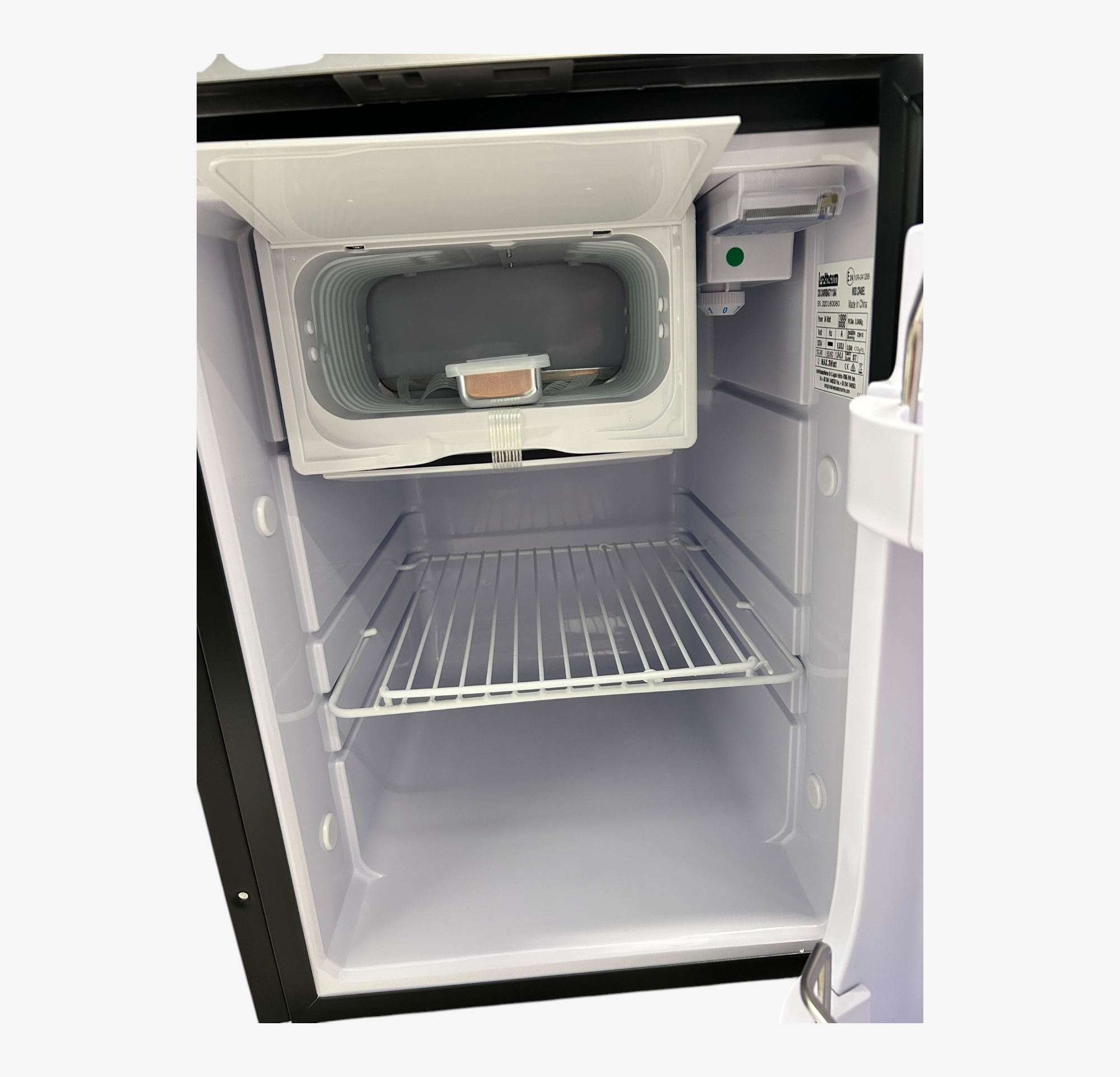 Isotherm CR49EL, Stainless Steel Flange Fit Refrigerator 84W 12/24V ...